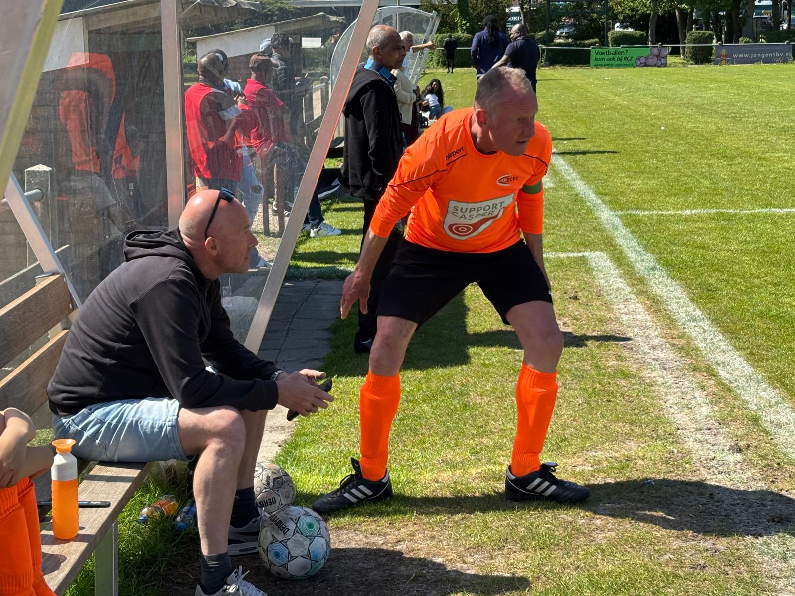 Verlate veteranen vieren kampioenschap | ZCFC